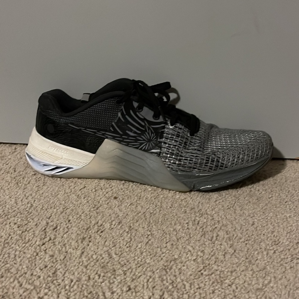 Nike Metcon 8 Amp Men's Dark Smoke Grey/Black-Smoke G… - Gem